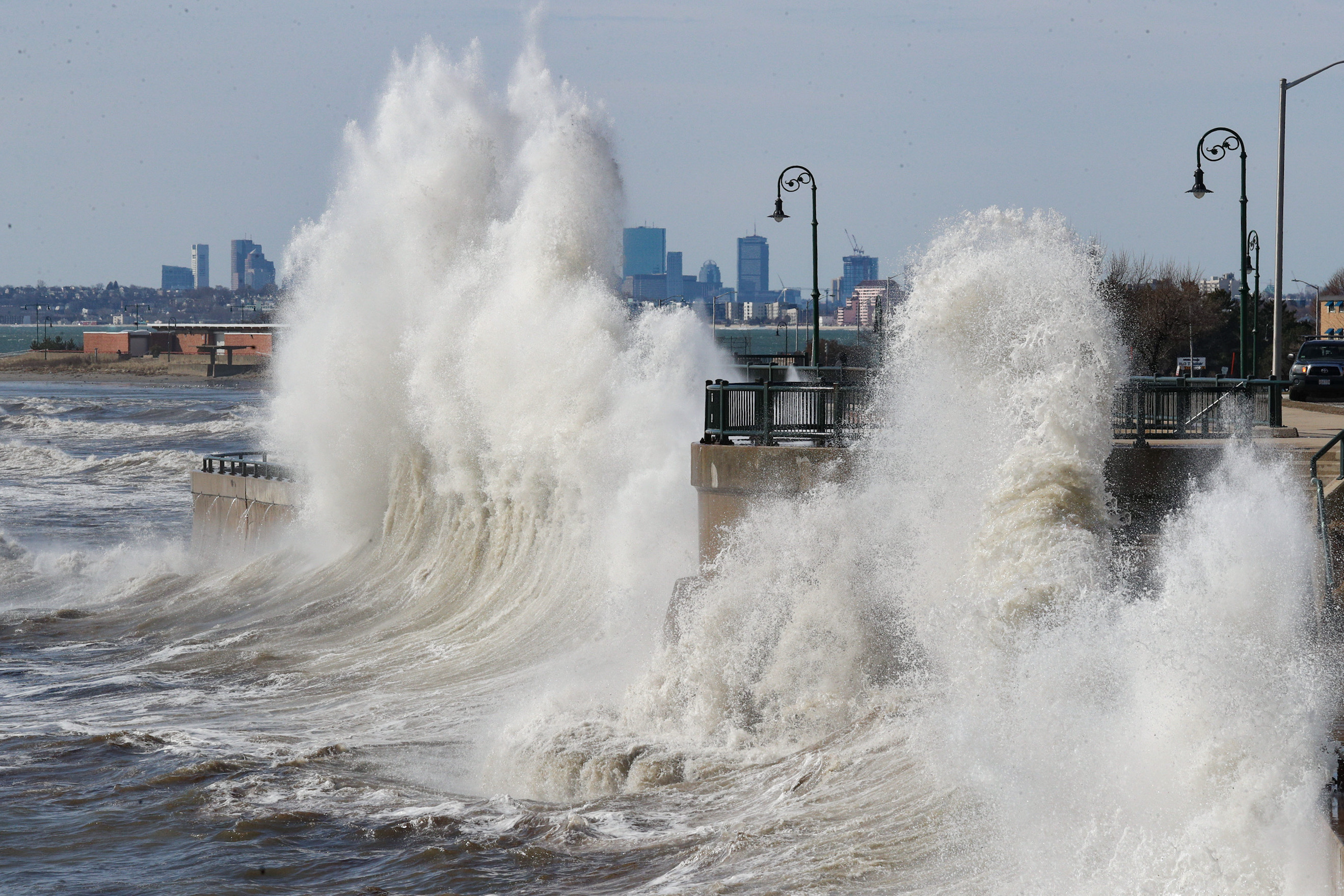Heavy Wind Gusts, High Tides on Tail of Winter Storm – NBC Boston