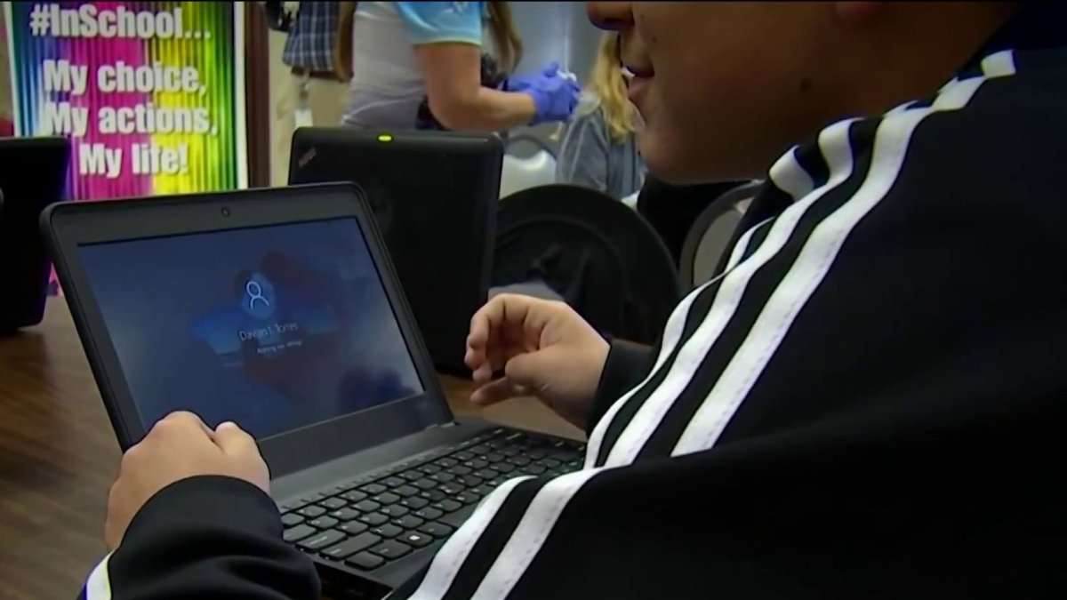 Boston Schools Keeping Up With Distance Learning – NBC Boston