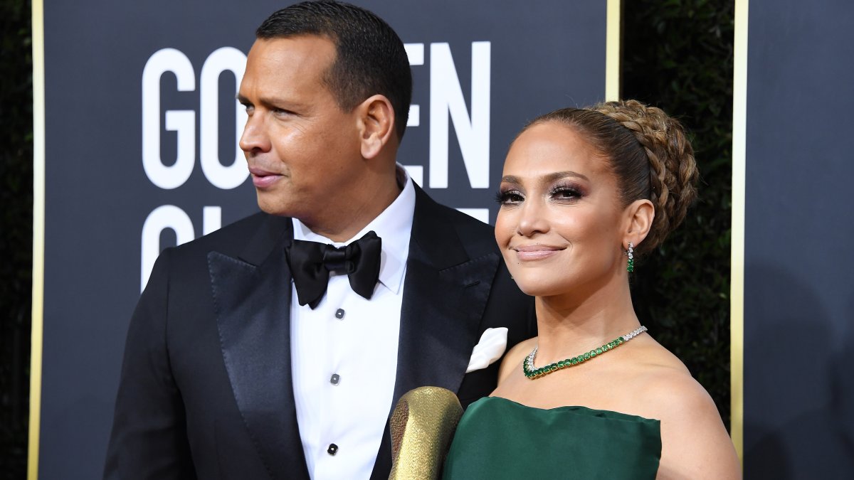 Jennifer Lopez and Alex Rodriguez Announce They Are Still Together ...