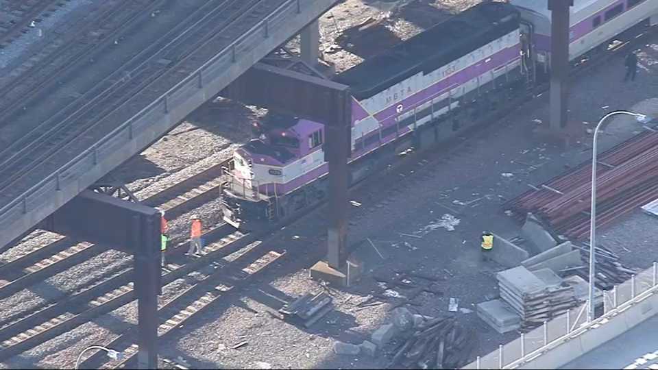 MBTA Commuter Rail Train Derails Near North Station: Officials – NBC Boston