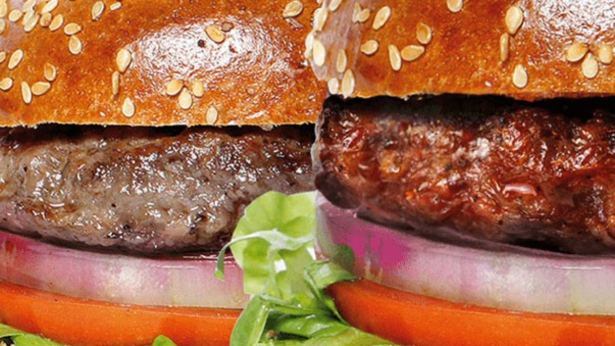 Burger chain closes only Boston-area location, new restaurant opens in ...