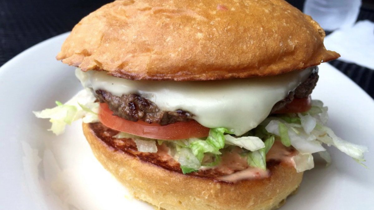 Highly-Rated Burger Spot in Harvard Square Closes – NBC Boston