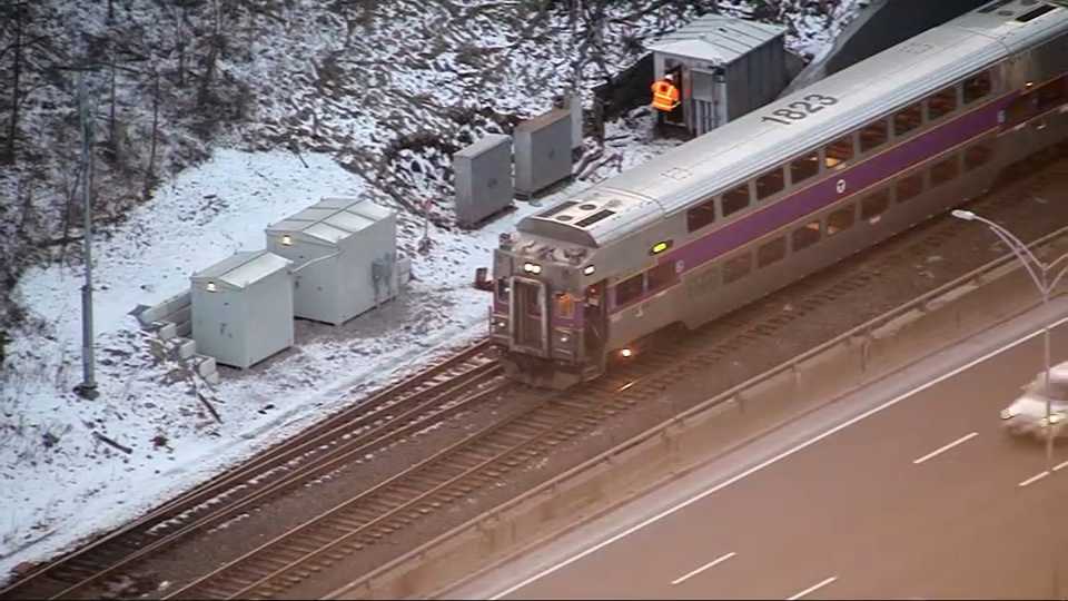 Delays to Continue Friday After Derailment on Framingham/Worcester ...