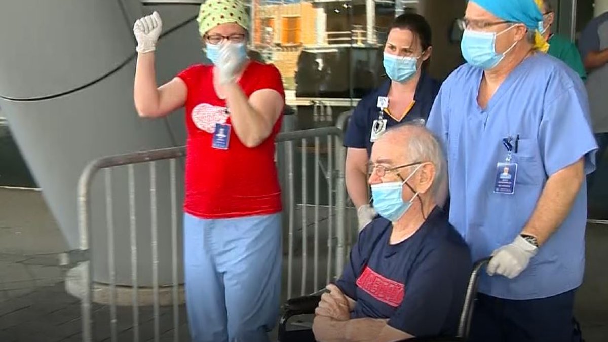 Last 2 Coronavirus Patients Are Released From Boston Hope Field ...