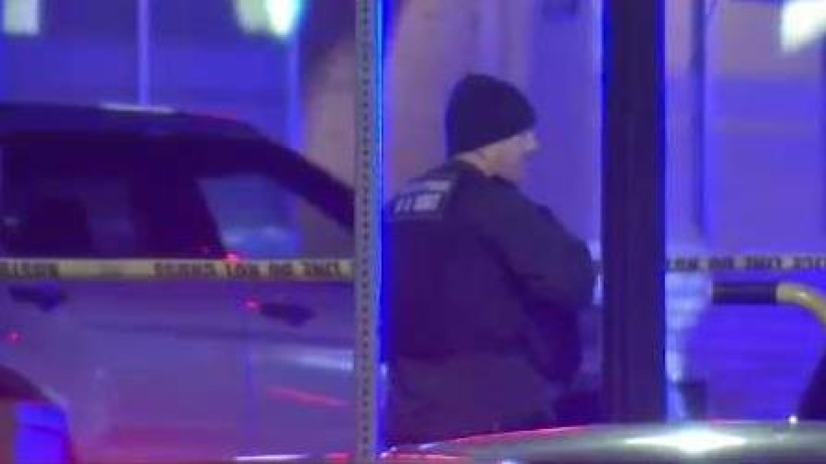 Officers Open Fire on Stabbing Suspect in Boston: Police – NBC Boston