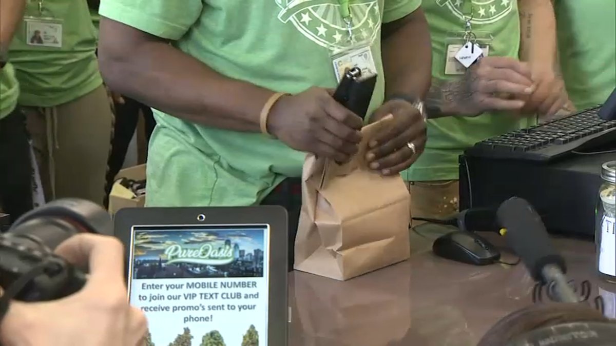 Boston’s 1st Recreational Pot Shop is Open for Business – NBC Boston