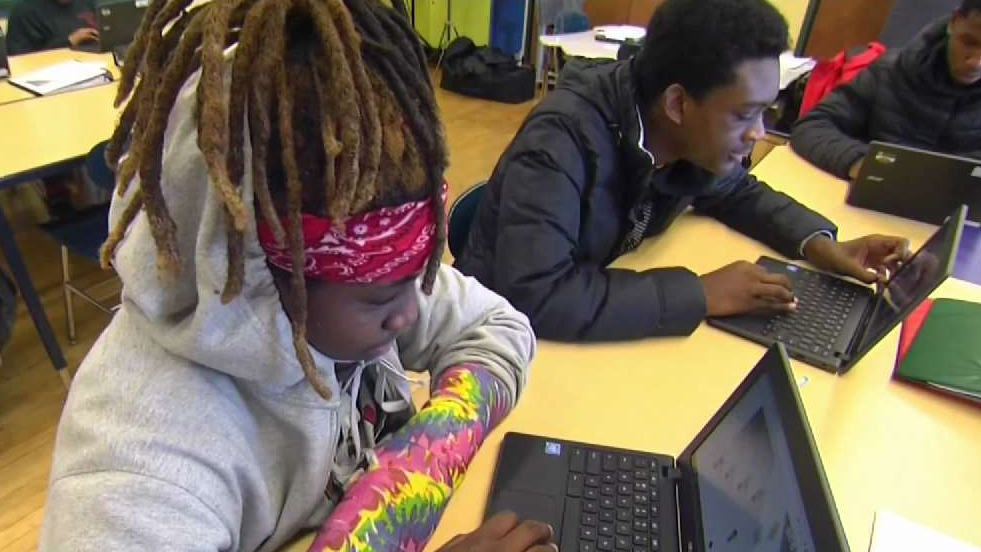 Program at Young Achievers Science and Mathematics Pilot School Focuses ...