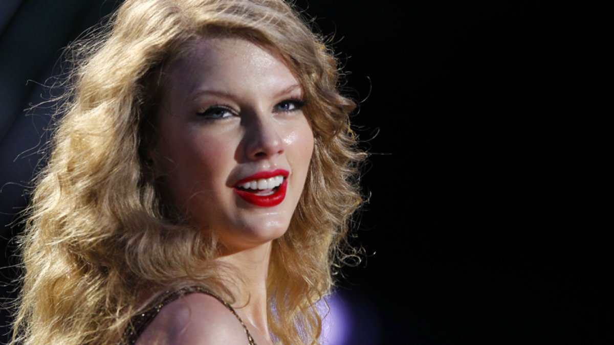 Taylor Swift Announces Third Gillette Stadium Show – NBC Boston