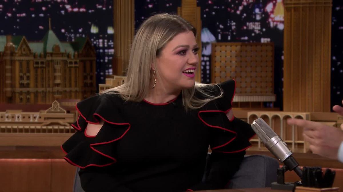 ‘Tonight’: Kelly Clarkson Announces Her Own Daytime Talk Show – NBC Boston