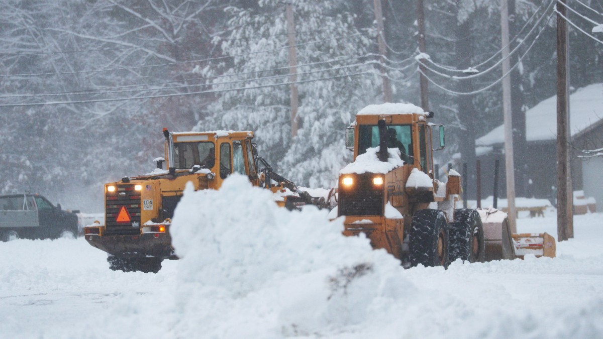 More Cancellations, Power Outages After 2nd Blast of Snow – NBC Boston