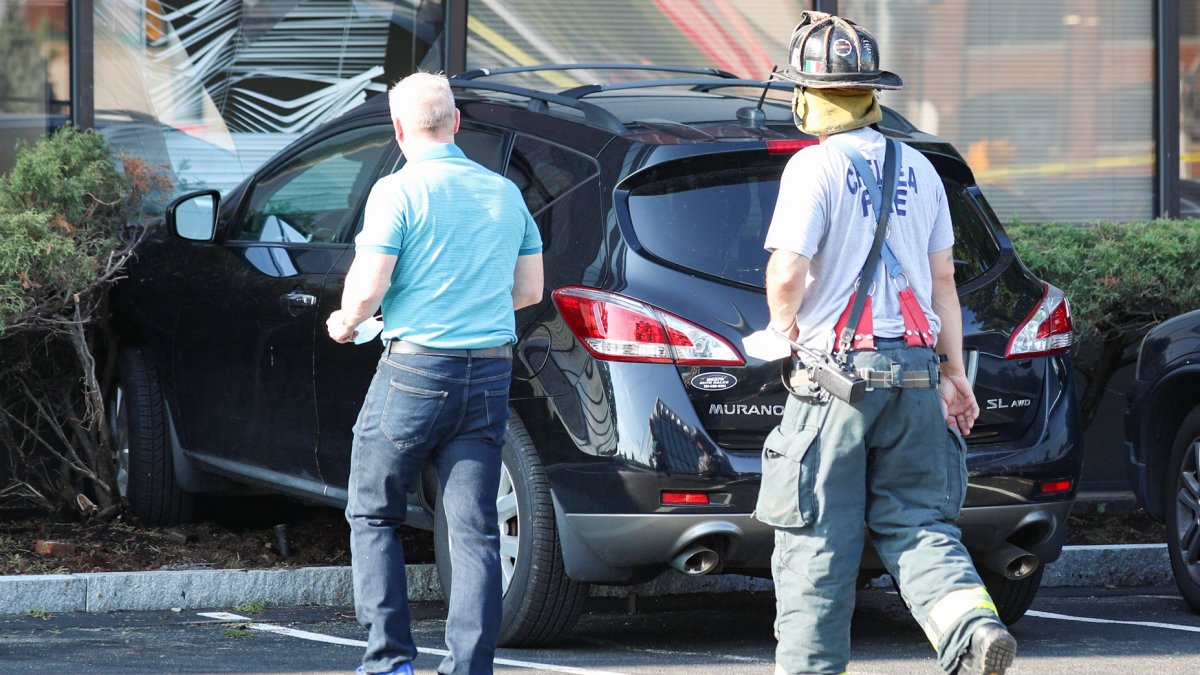 Car Crashes Into MGH Chelsea HealthCare Center, Forcing Evacuations ...