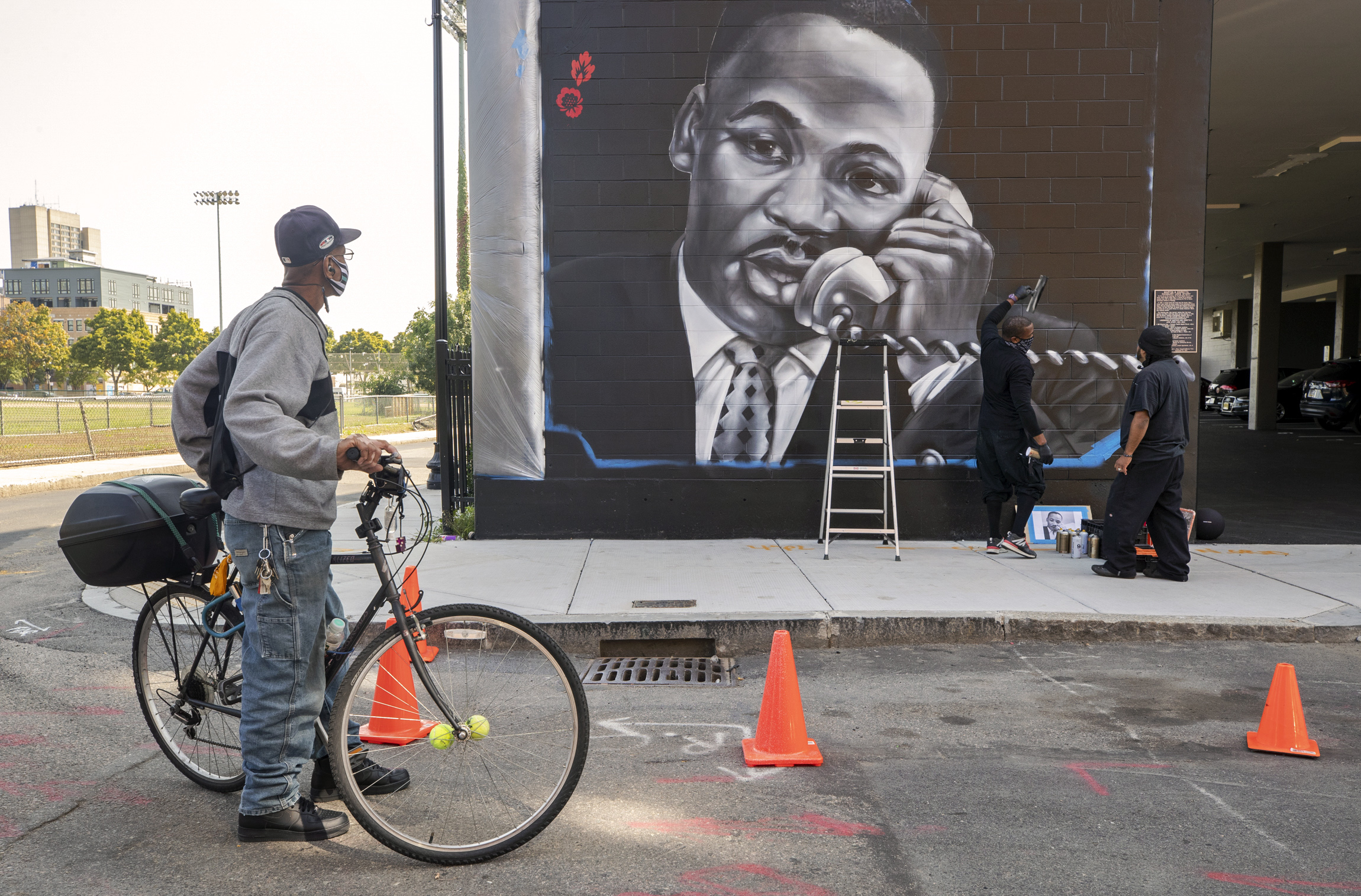 PHOTOS: New Roxbury Mural Honors Martin Luther King, Coretta Scott King ...