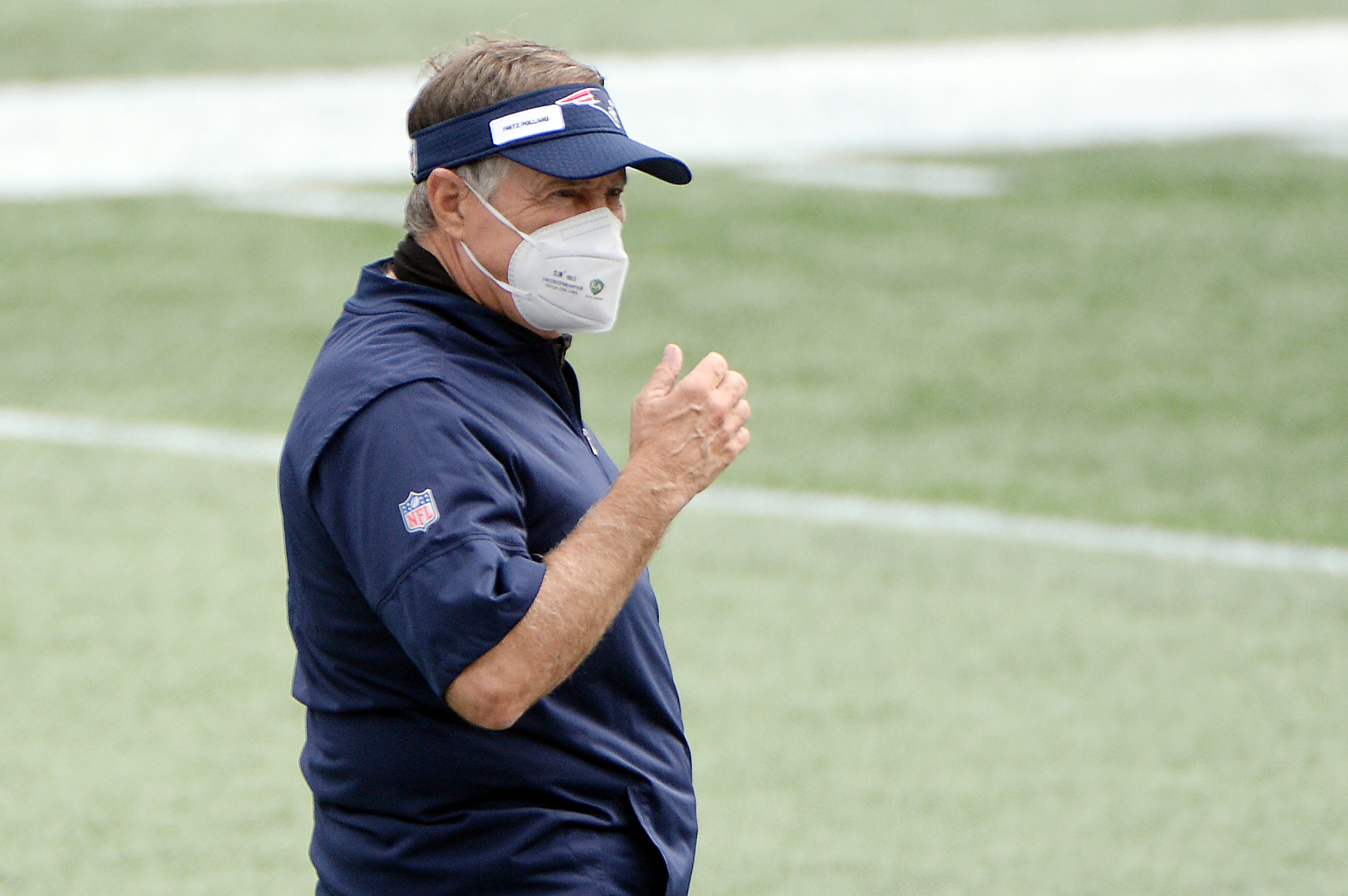 Patriots’ Bill Belichick Honors NFL’s First Black Head Coach in Season ...