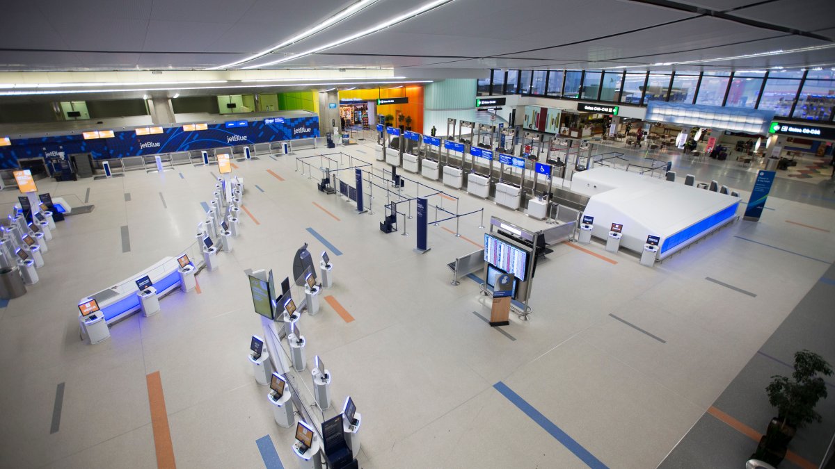 TSA Reports Record Number of Travelers at Logan Since March – NBC Boston