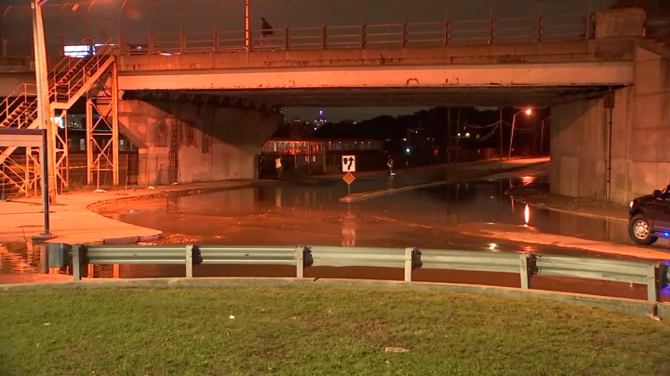 Water Main Break in Boston, Water and Sewer Commission Crews Responding ...
