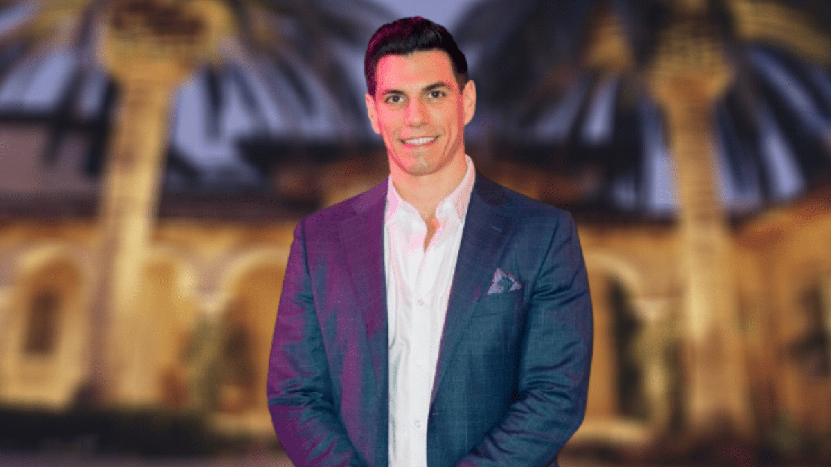 How ‘Bachelorette’ Star Peter Giannikopoulos is Recovering From COVID ...