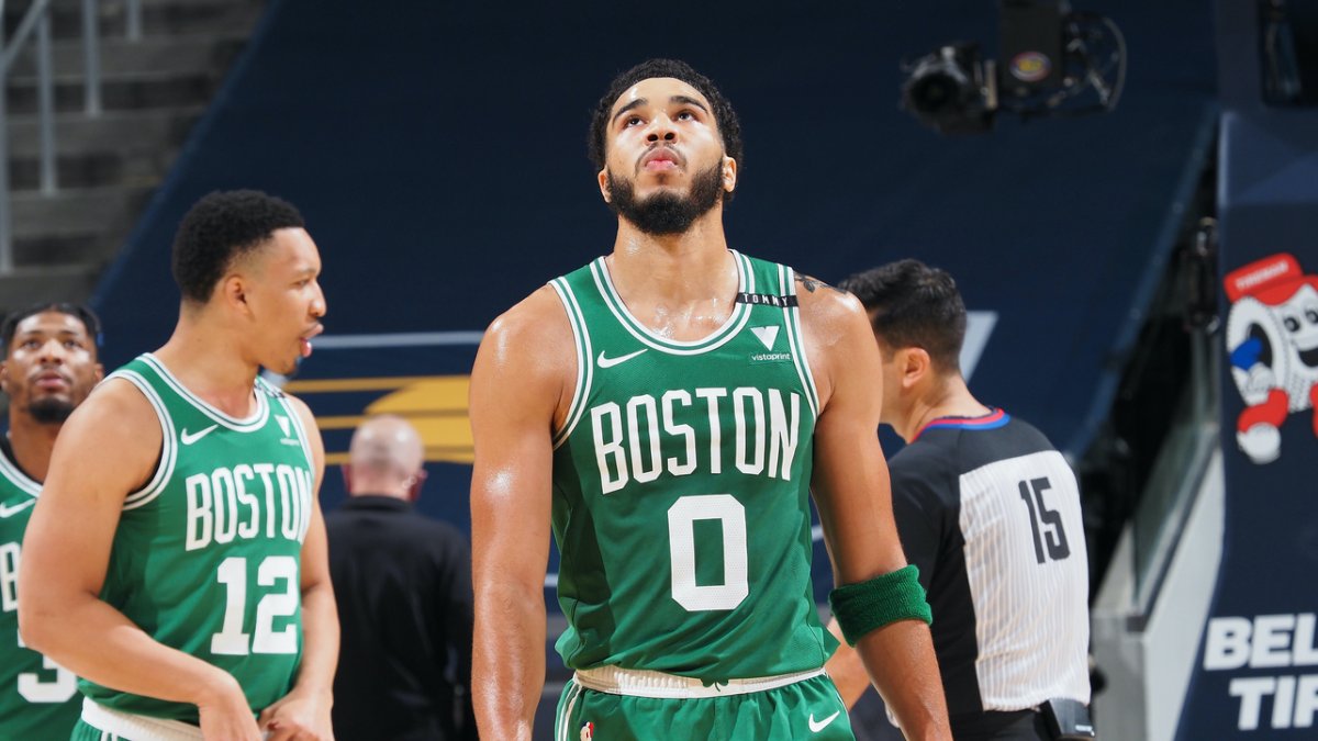 Jayson Tatum, Mac Jones Hug It Out After Celtics’ Game 7 Win – NBC Boston