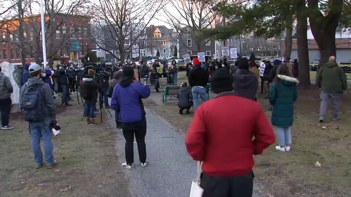 Demonstrators Protest Deadly Police Shooting in Newton – NBC Boston