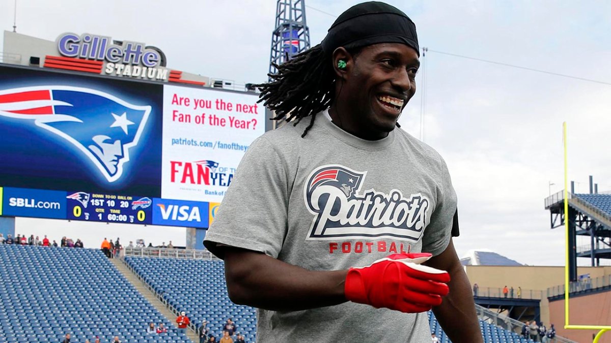 Ex-Patriot Deion Branch Explains Why Players Return to New England ...
