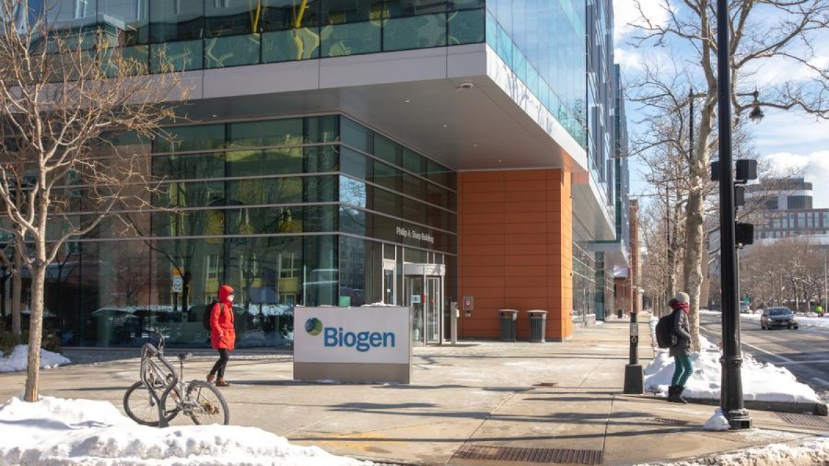 Biogen to Begin Shipping Newly Approved Alzheimer’s Drug in Two Weeks ...