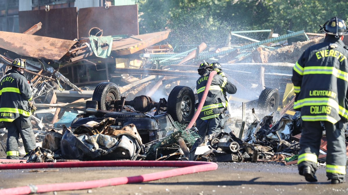 Everett Scrap Yard Fire – NBC Boston