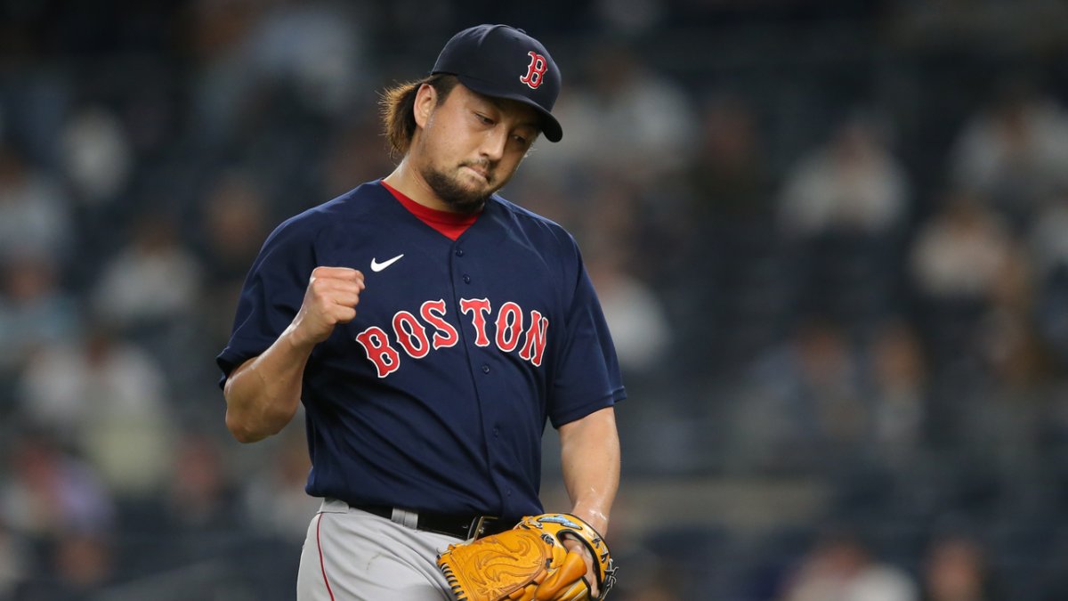 Red Sox Reliever Hirokazu Sawamura Singing Alicia Keys Will Make Your ... Red Sox Reliever Hirokazu Sawamura Singing Alicia Keys Will Make Your ...