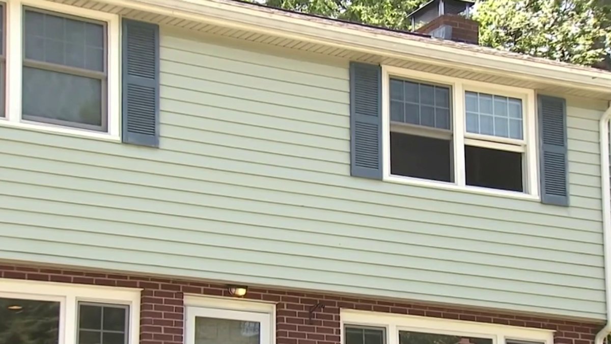 Child Falls Out of Window in Marblehead – NBC Boston