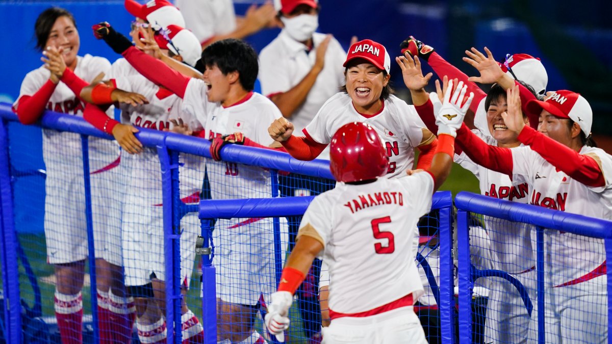 Japan Beats U.S. Women’s Softball 2-0 in Gold Medal Game – NBC Boston