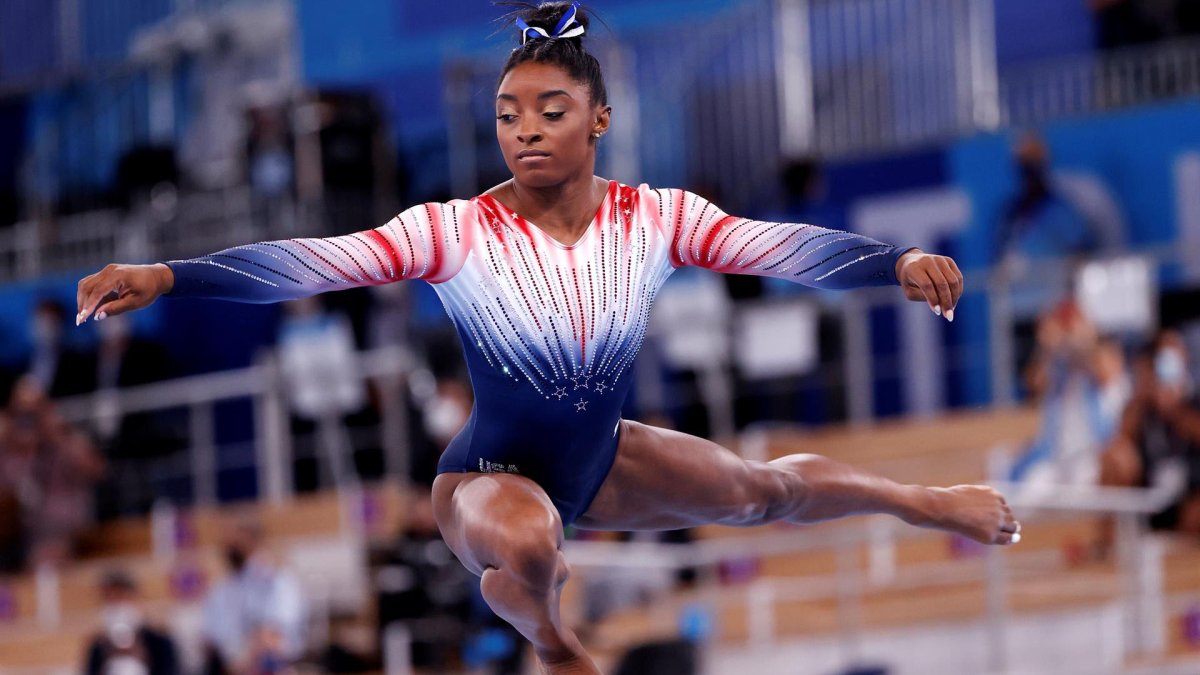 Simone Biles’ Beam Win Highlights Tokyo Comeback List – NBC Boston