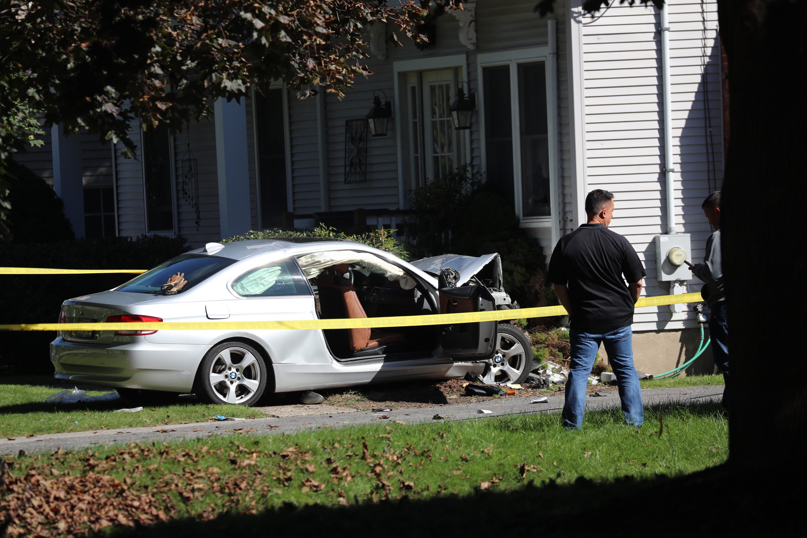 Needham Crash Into House Kills 2 – NBC Boston