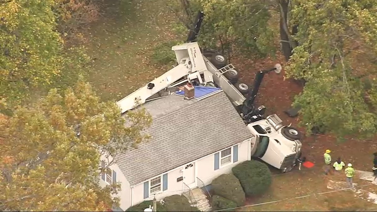 Crane Falls Over in Worcester, Causing Damage at 2 Homes – NBC Boston