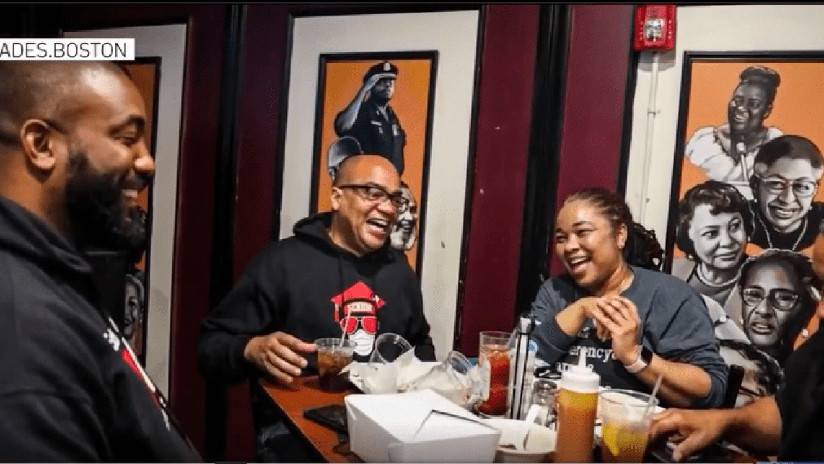 Local Lowdown: Slade’s Bar and Grill – NBC Boston