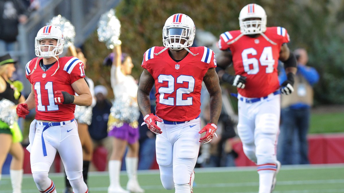 Red ‘Pat Patriot’ Throwback Jerseys to Return in 2022 – NBC Boston