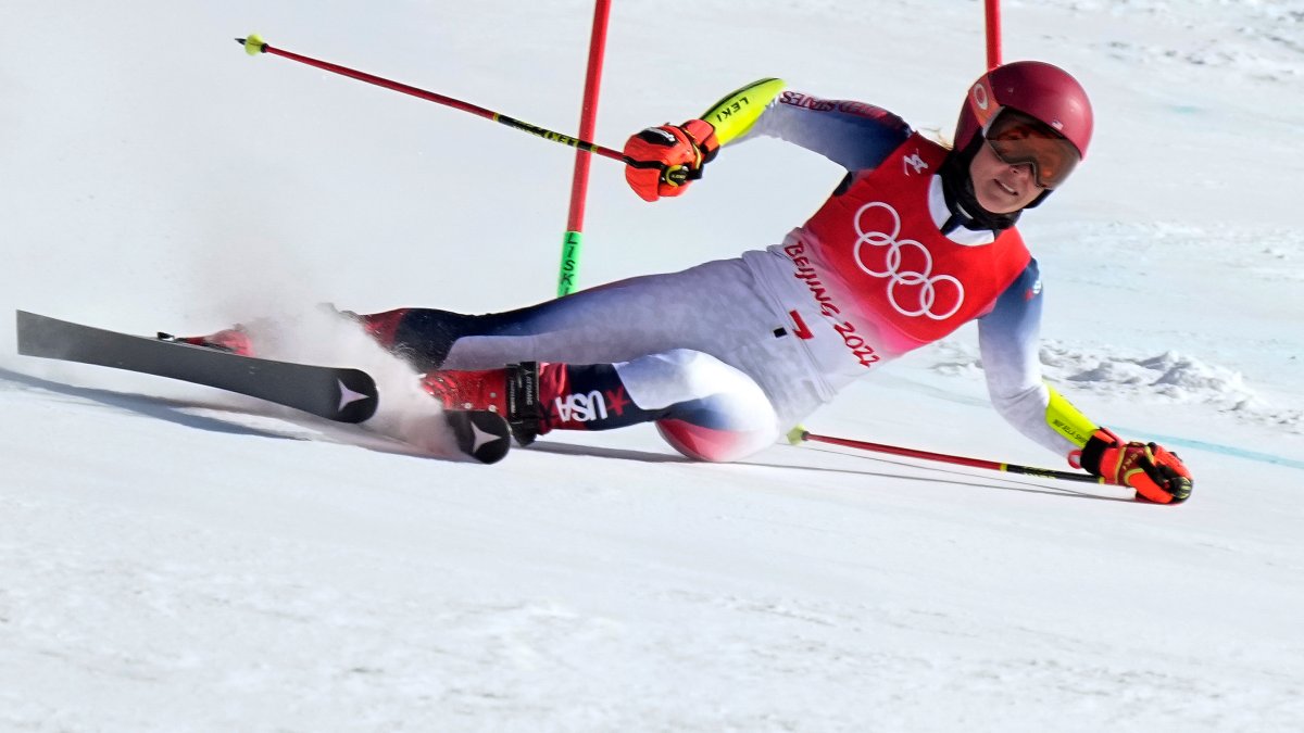 Olympian Mikaela Shiffrin Disqualified After Fall in Giant Slalom – NBC ...