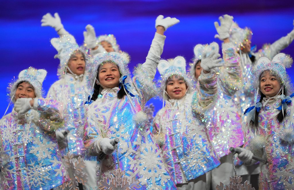 Olympics Closing Ceremony Reverberates Themes of 2022 Opening Ceremony ...