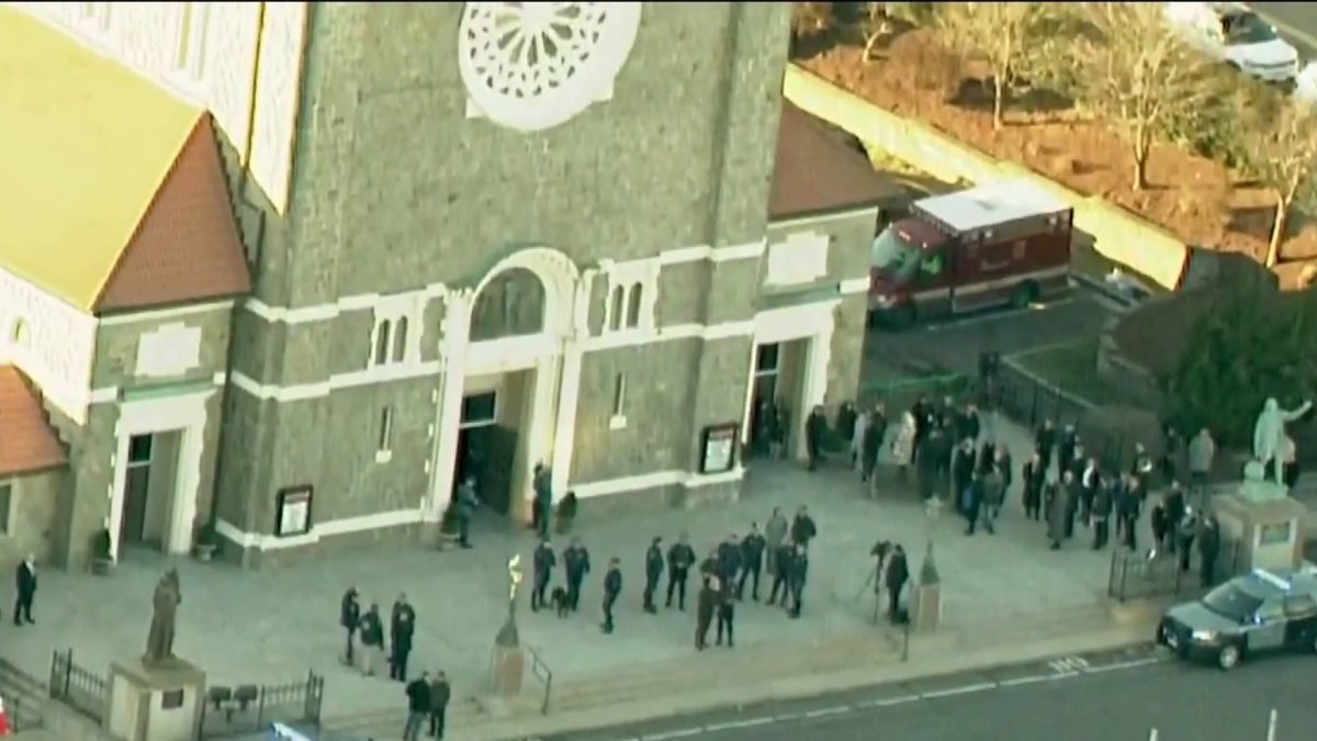 Hundreds Attend Calling Hours for State Trooper Tamar Bucci – NBC Boston