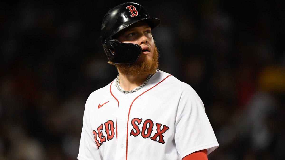 Red Sox Need Alex Verdugo to Escape Mookie Betts’ Shadow and Take Next ...