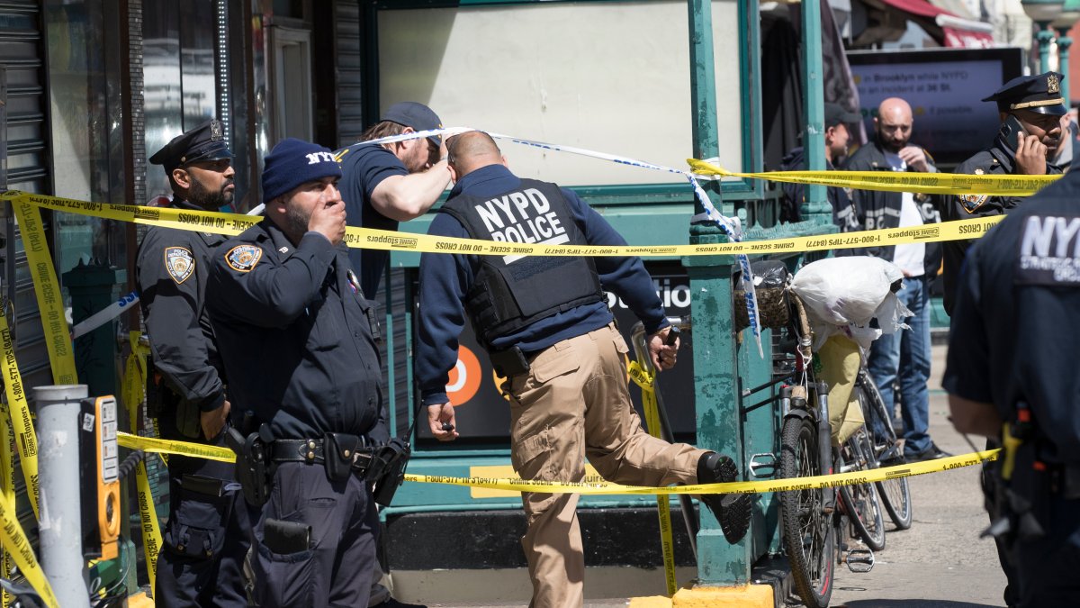 Brooklyn Subway Shooting Suspect Tipped Off Police to His Location ...