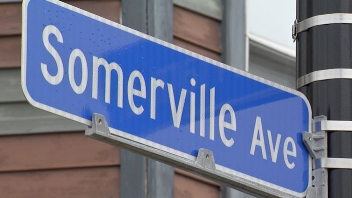 Somerville, MA: Police Officer’s Gun Accidentally Discharges – NBC Boston