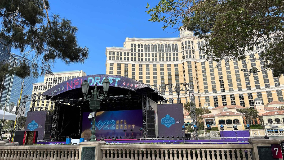 Check Out the NFL Draft Red Carpet Stage in Las Vegas – NBC Boston