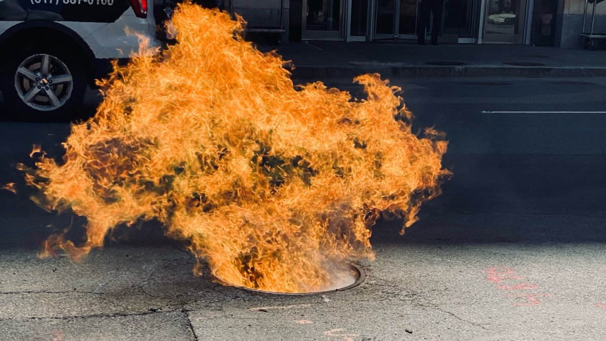 Boston Manhole Fires Reported – NBC Boston