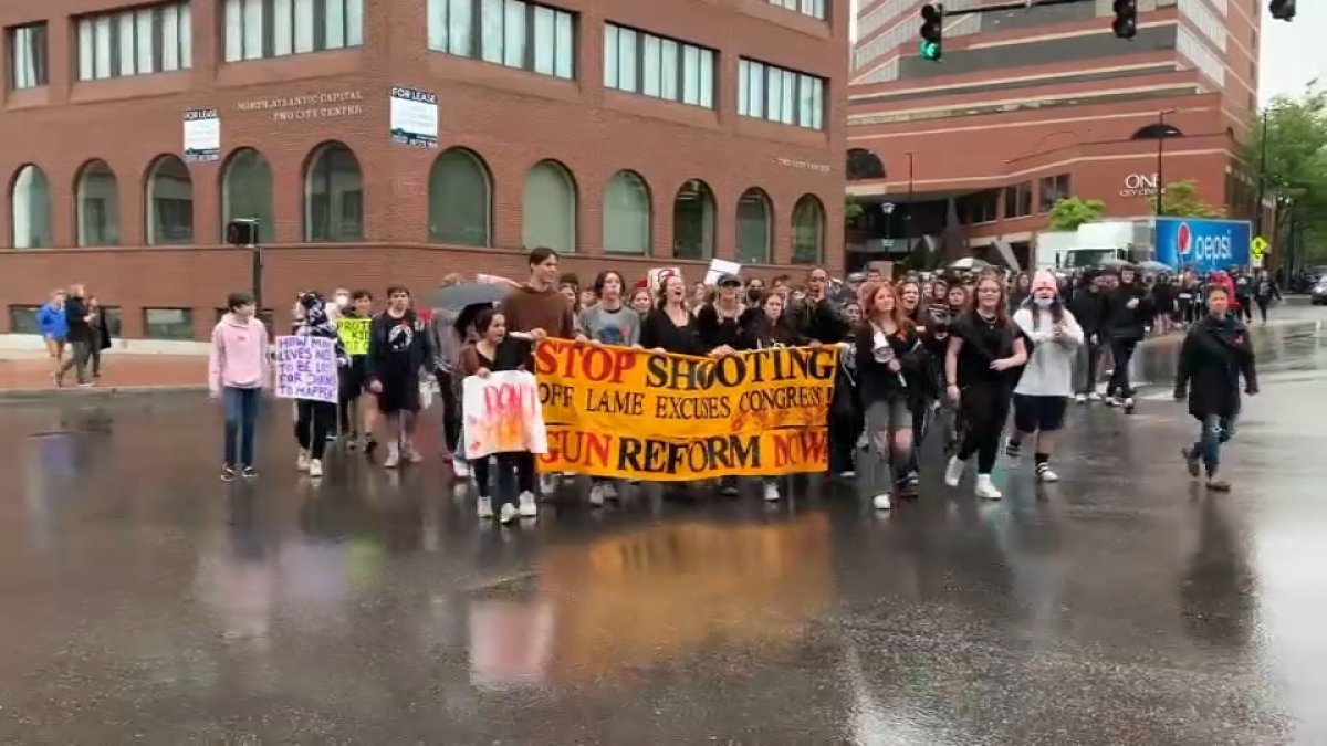 Maine Students Walk Out of Class to Protest Gun Violence – NBC Boston