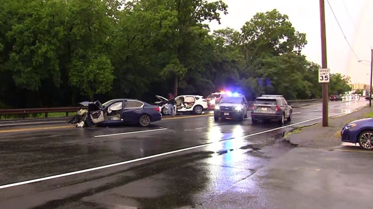 2 People Killed, 3 Injured in Boston Crash – NBC Boston