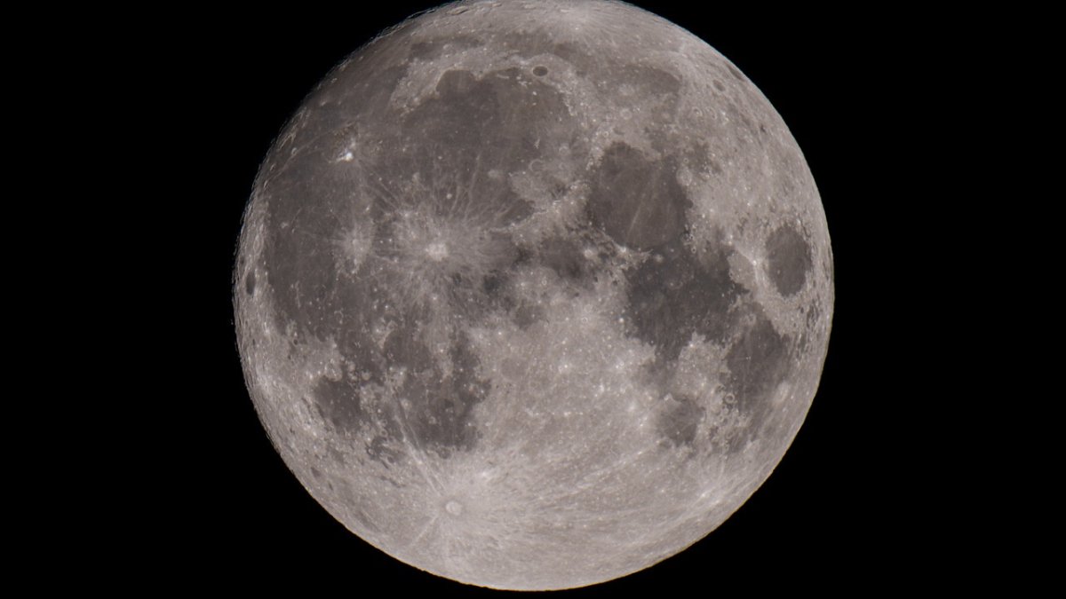 When to See October’s Full Hunter’s Moon, Meteor Showers, Mercury in ...