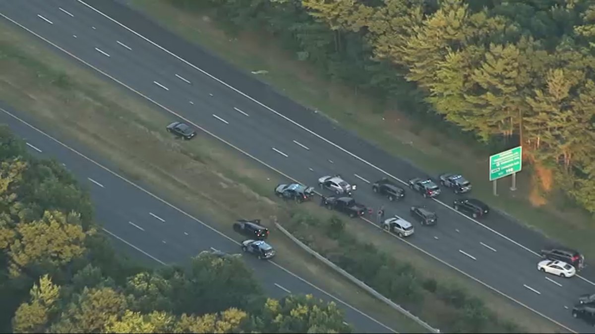 I-495 Shutdown Andover, MA Armed Suspect Standoff – NBC Boston