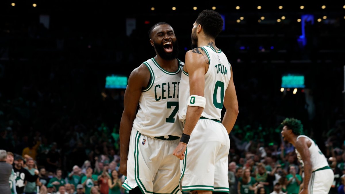 ‘Nothing Else Matters’: Tatum, Brown Talk Bringing Banner 18 to Boston ...