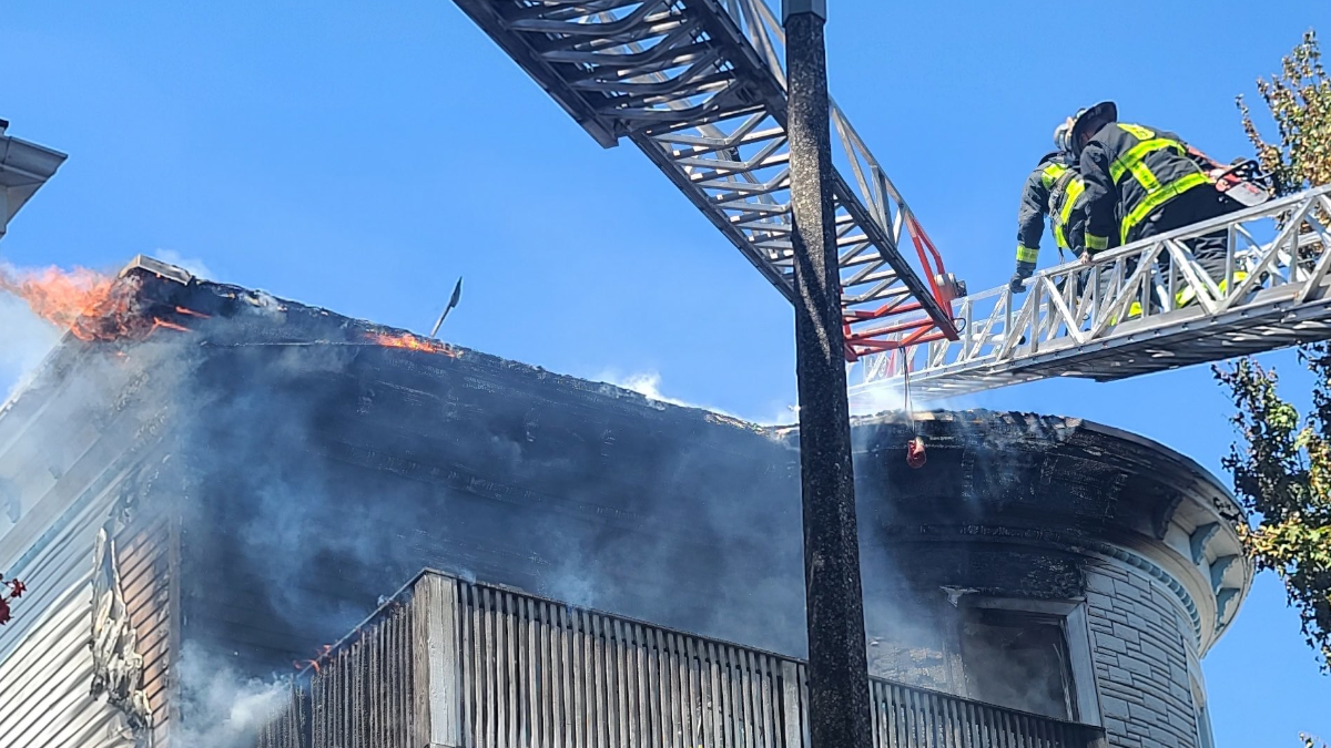 Fire in Dorchester Displaces 8 People – NBC Boston