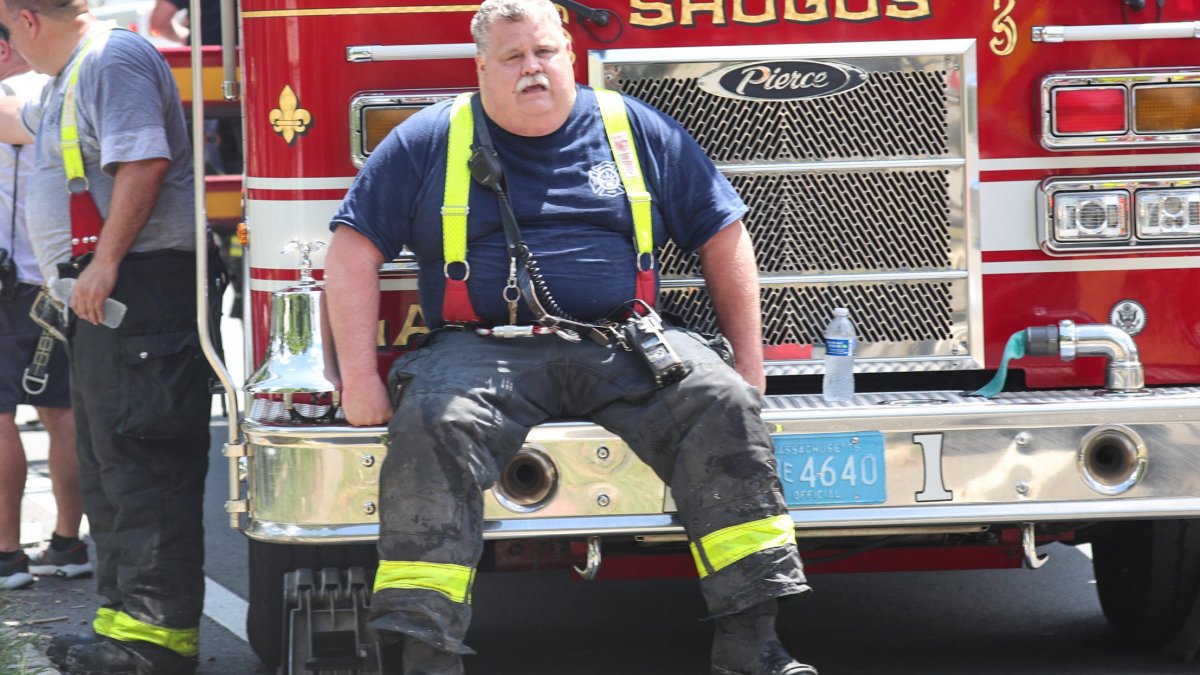 Saugus MA Fire on Essex Street – NBC Boston