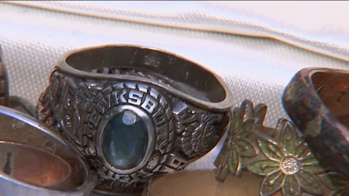 Man Finds Woman’s 1979 Tewksbury Class Ring, Missing 4 Decades – NBC Boston