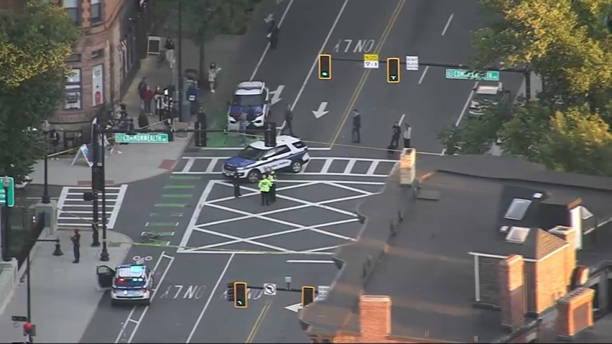 Bicyclist Struck By Vehicle In Boston Nbc Boston